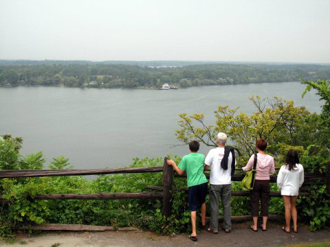 Photo Gallery of In and Around Merland Park - Merlandpark