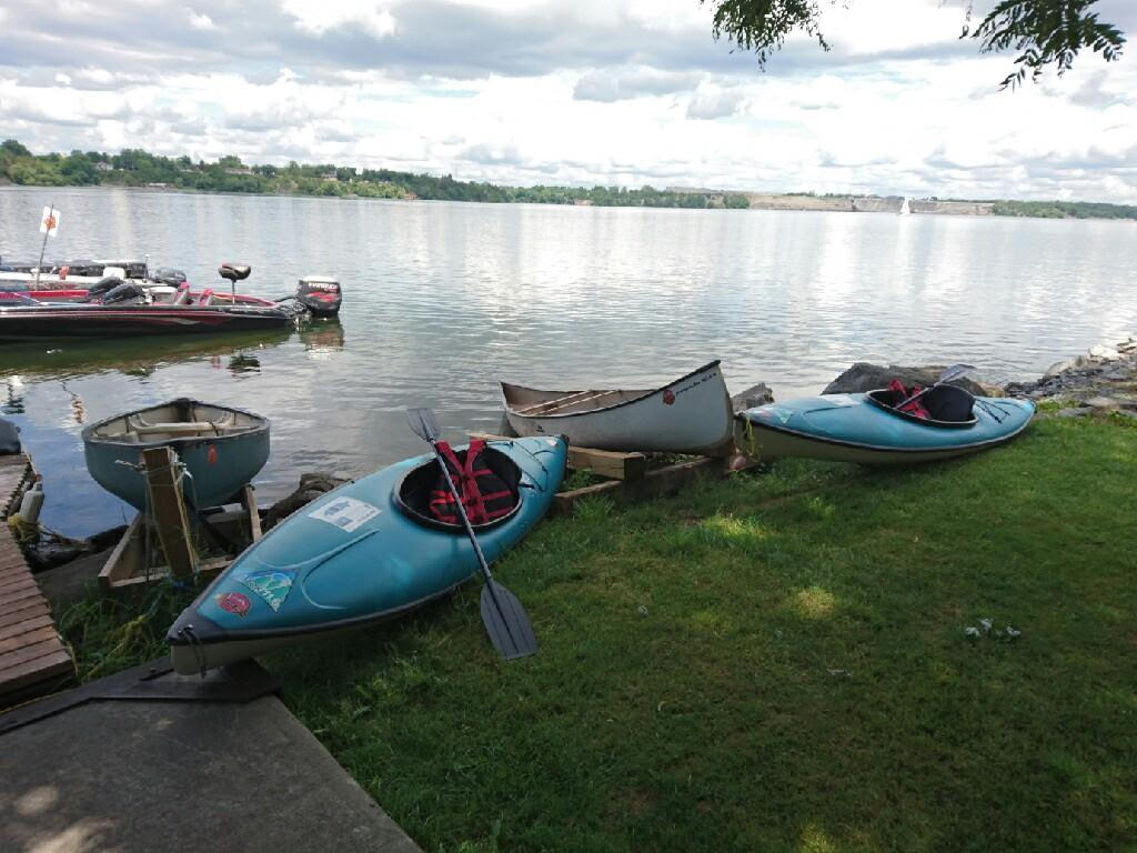Boat Rentals on Bay of Quinte - Merland Park Cottages