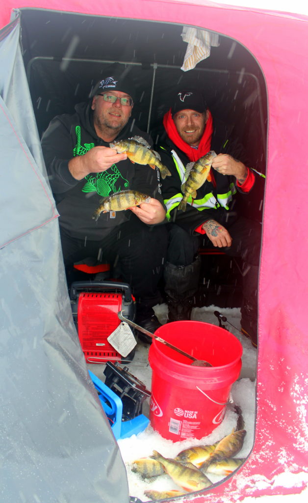 Bay of Quinte Ice Fishing | Merland Park Cottages